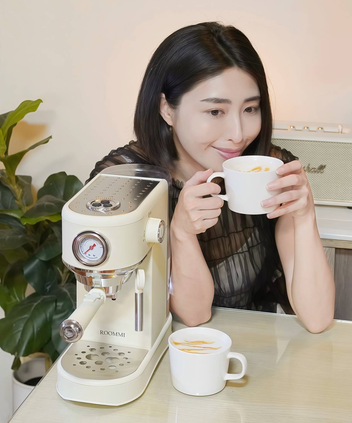 【Roommi評價】Creamy半自動義式奶泡咖啡機開箱，居家奶泡咖啡機分享，媽媽的優閒時光 - Tanmilin